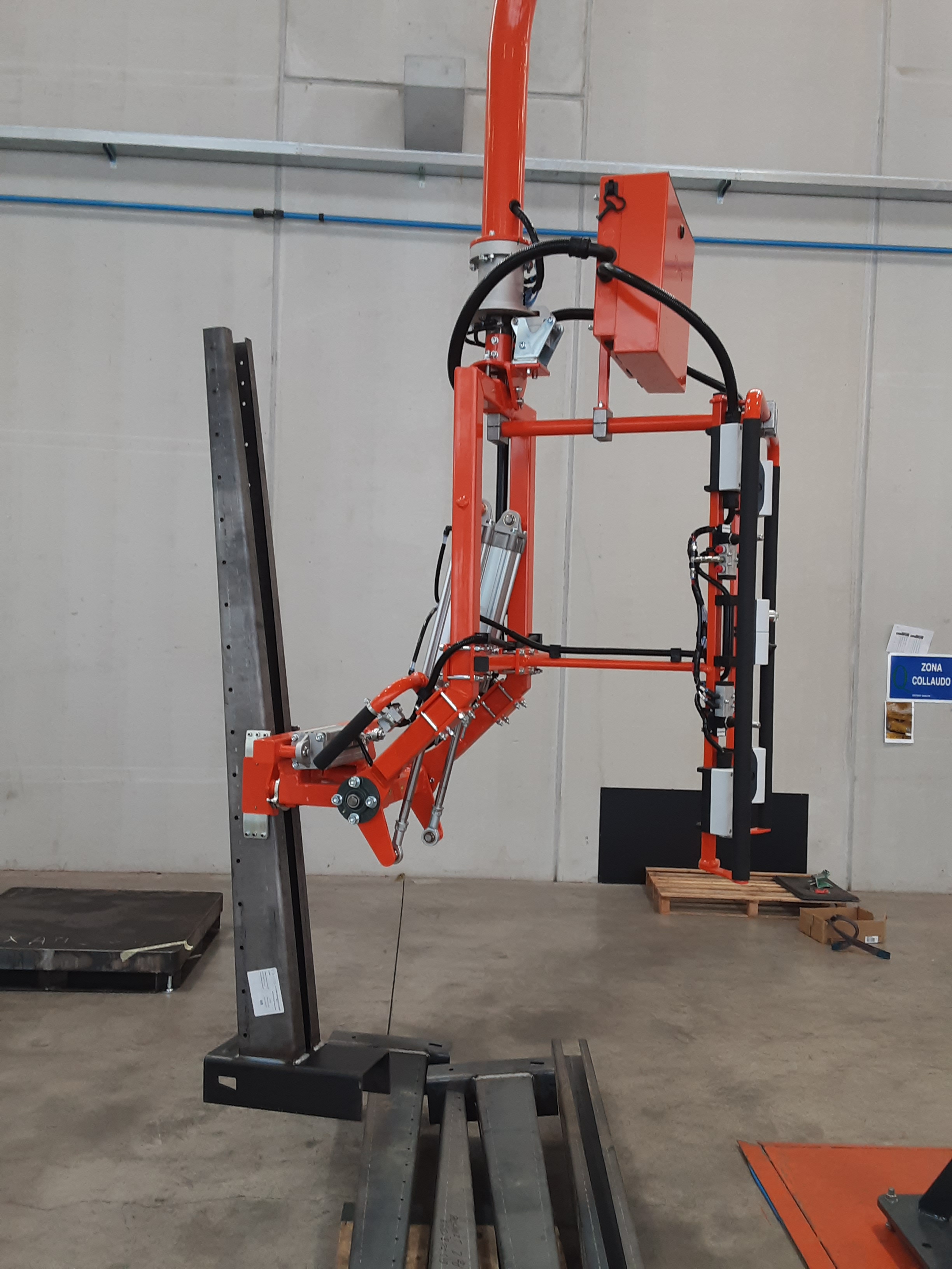 ATIS industrial pneumatic manipulators with pneumatic gripper, shelf ...