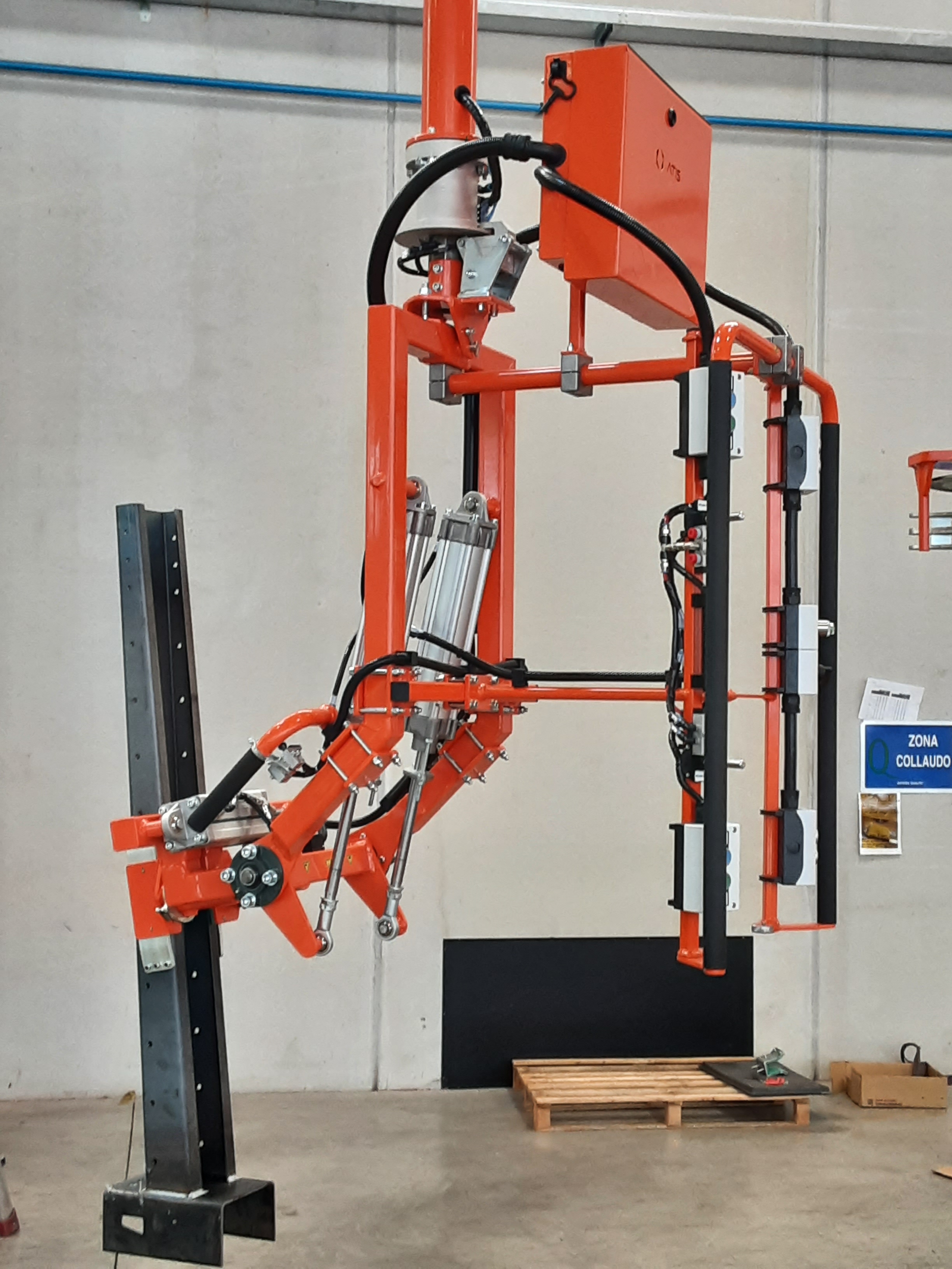 Manipulateurs industriels pneumatiques ATIS avec préhension pneumatique ...