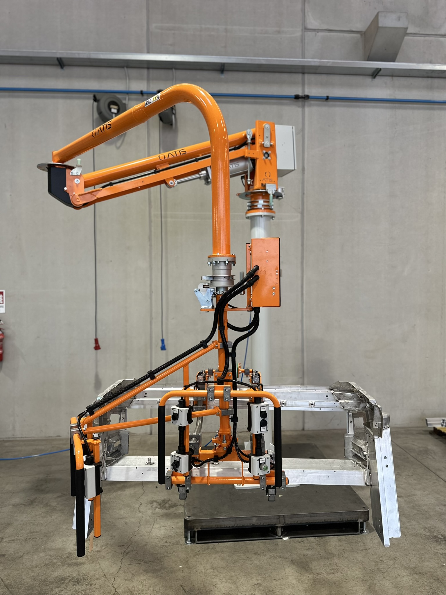 ATIS industrial pneumatic manipulators with pneumatic gripper for ...